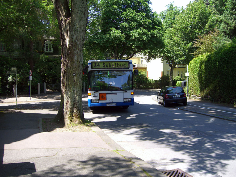 Schulbus – Grundschule Sillerstraße